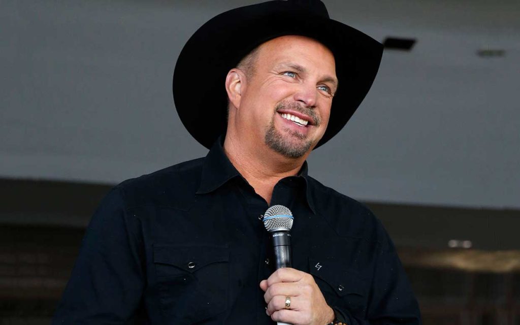 The Most Popular Country Singers of All-Time • Linkiest