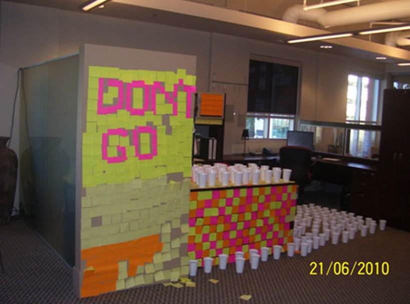 20 Best Cubicle Pranks • Linkiest