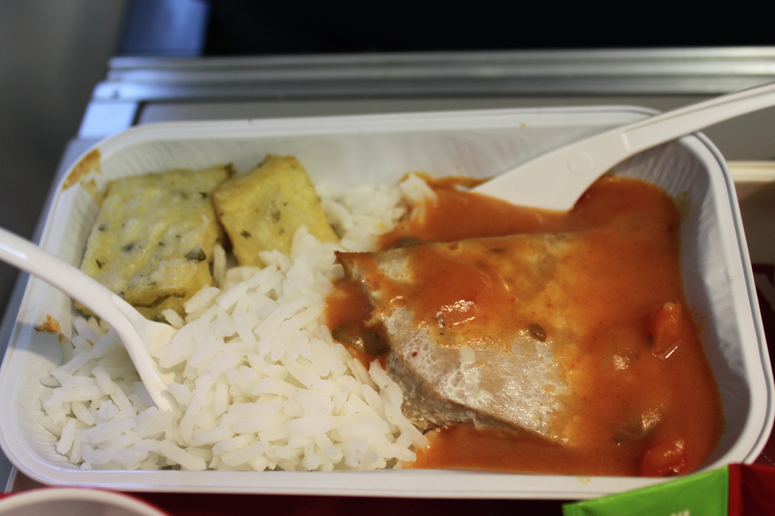 20 Pics of Airline Food You Have to See to Believe • Linkiest